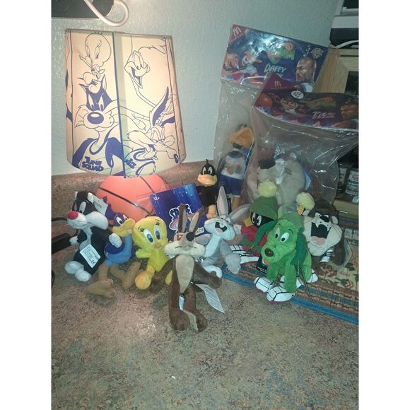 Private Label | Accents | Space Jam Table Lamp Lebron With All Of The ...